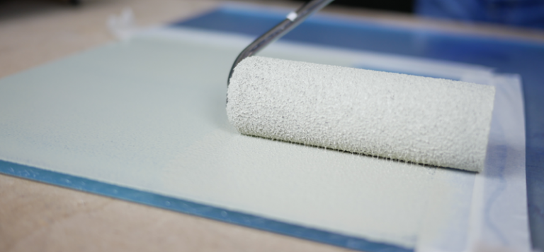 Six tips and tricks for painting on PERSPEX® / Acrylic