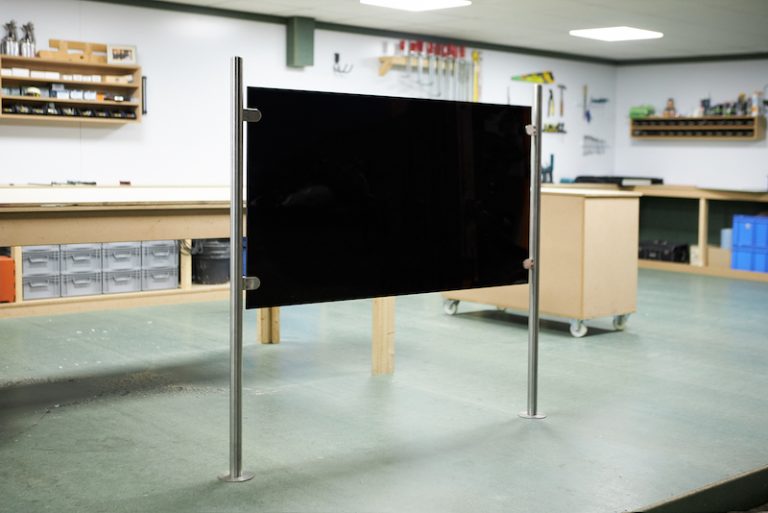 Design a room divider in just three steps: A DIY project