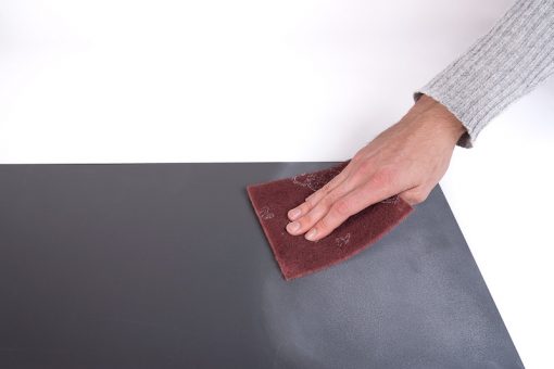 How to paint plastic cladding: Essential tips and tricks