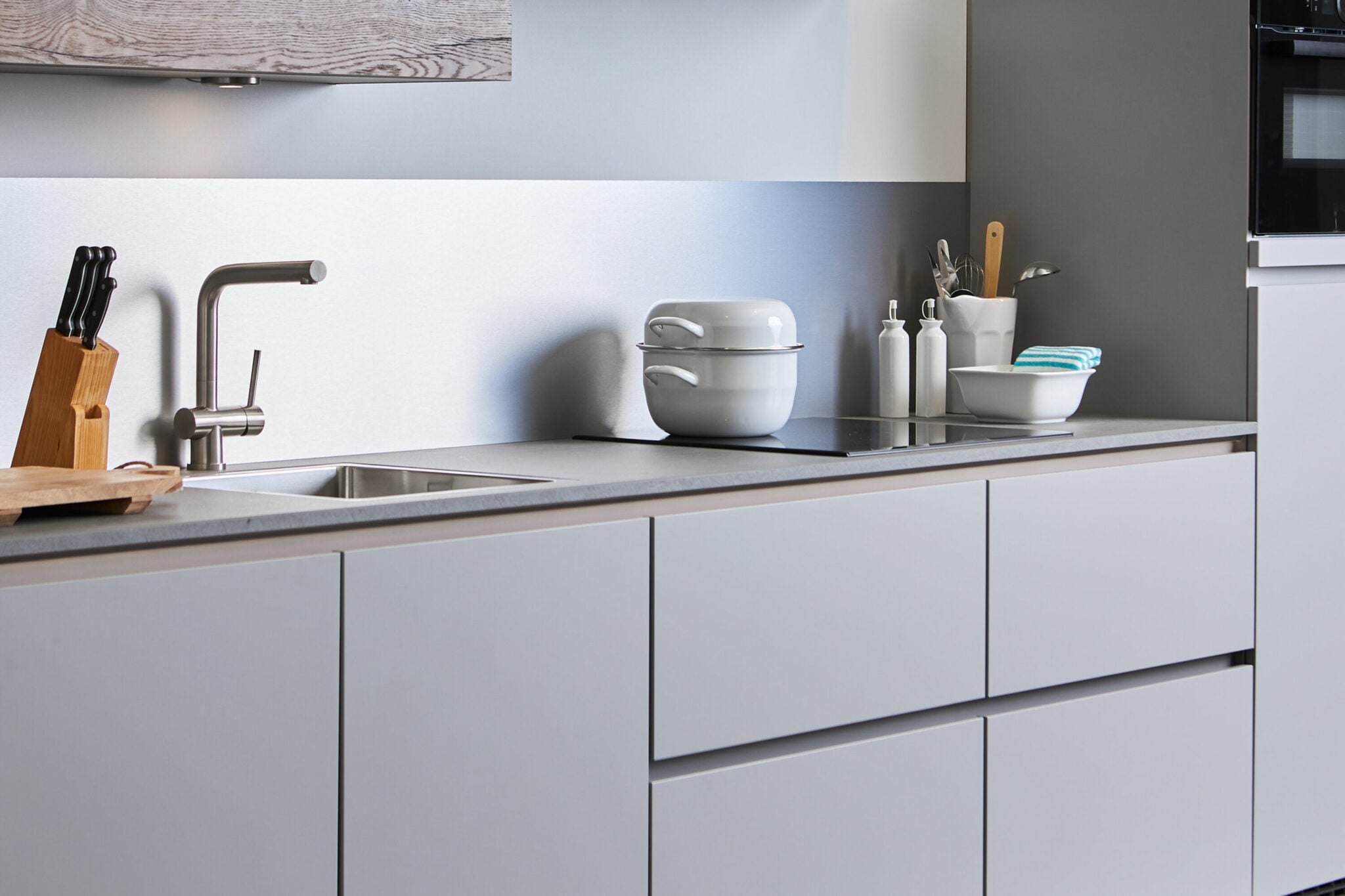 Aluminium Splashbacks - Perfectly Cut-to-Size